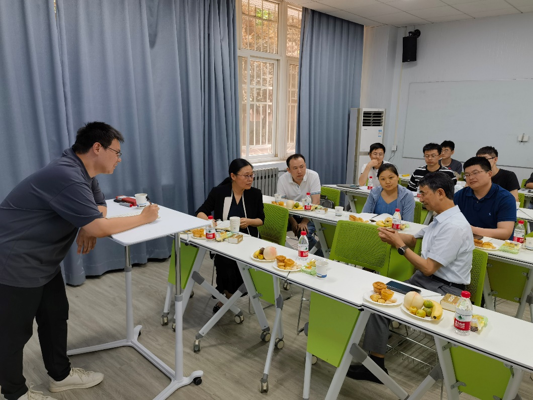 郭万林院士莅临航空结构完整性研究所指导工作-视窗-西北工业大学新闻网